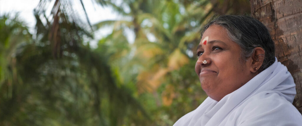 Amma's Five Keys to a Meaningful Life - Amma.org